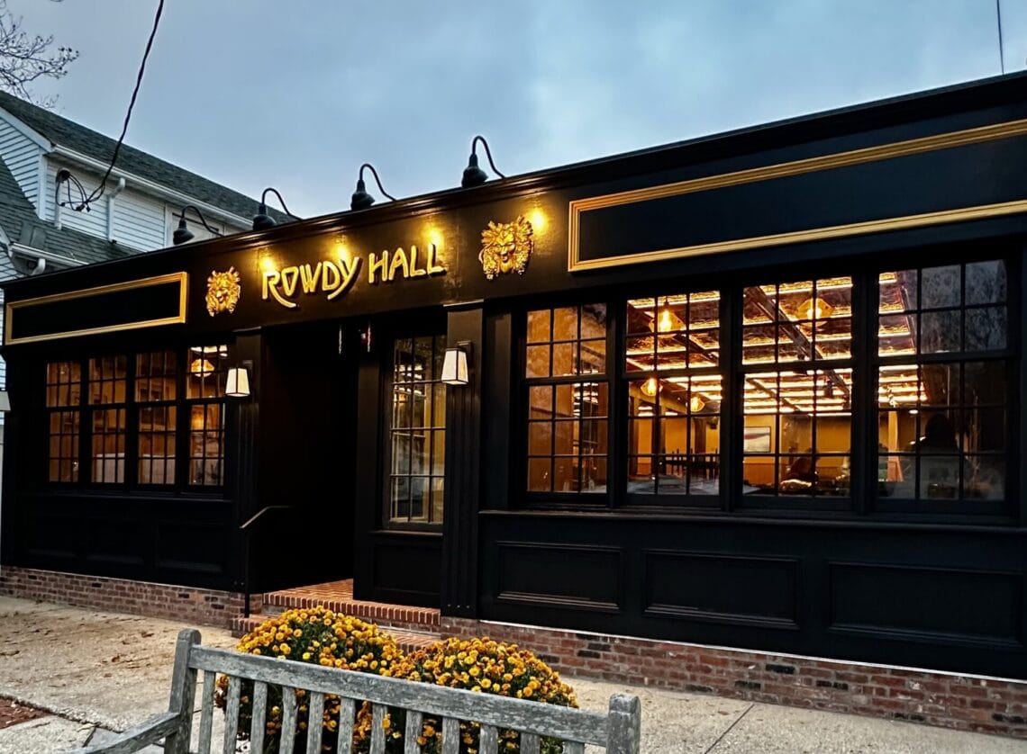 Rowdy Hall, the Iconic Hamptons Restaurant, Opens in Amagansett ...