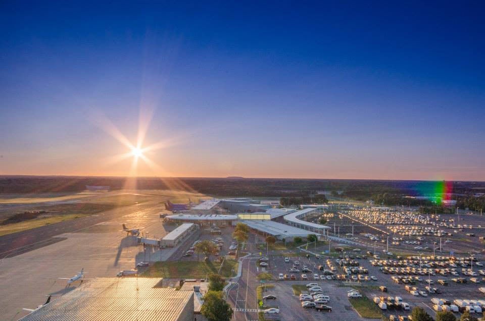 Land in the Hamptons at MacArthur Airport, “Like Your Own Private ...