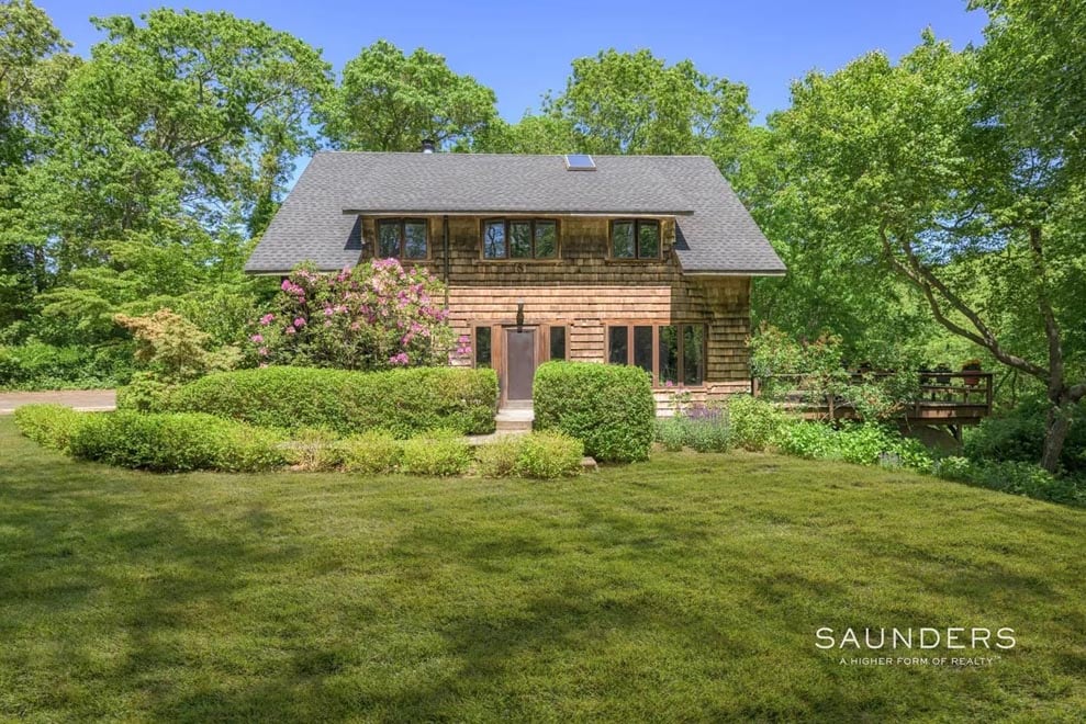 Authentic Watermill Cottage - Hamptons.com