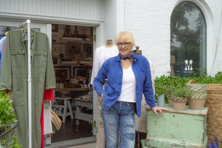 Antiques are Back in Bridgehampton: Zoe Hoare Opens Her First Store of ...
