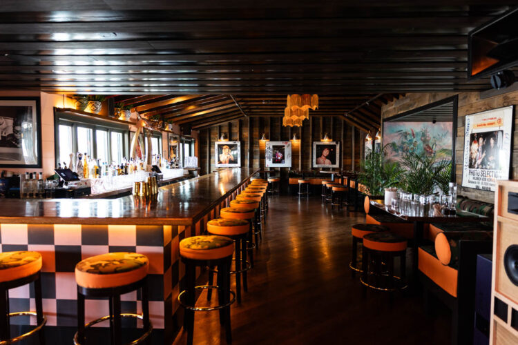 Mary Lou's Montauk Captures the Essence of Summer - Hamptons.com