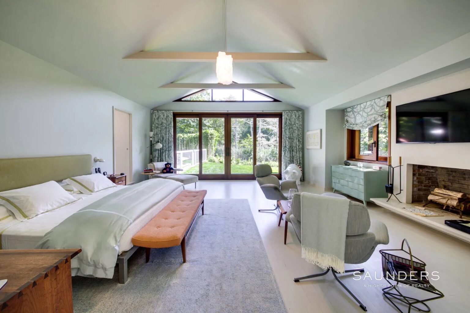 Mid Century Modern on Georgica Pond - Hamptons.com