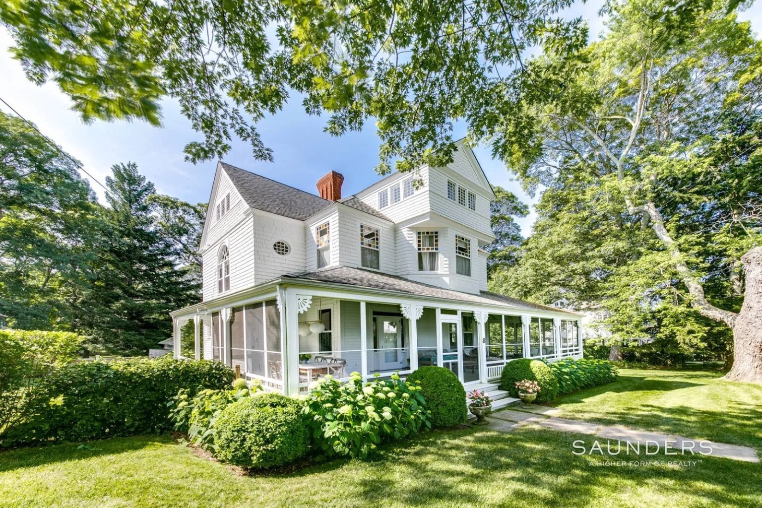Hamptons Real Estate Market Data - Week of 10/ 28/2025 - Hamptons.com